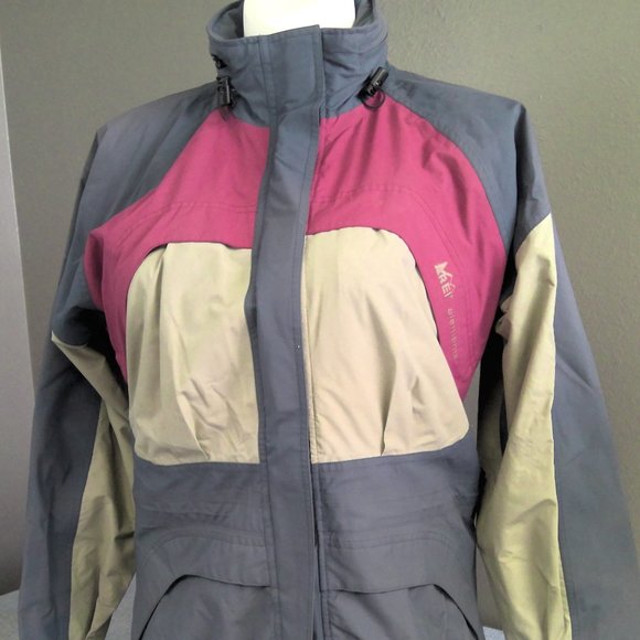 REI | Jackets & Coats | Rei Elements Rain Jacket Hooded Nylon Parka ...